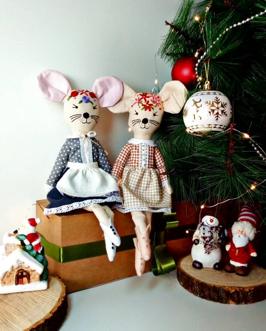 Elena Ceban creează păpuși drăgălașe, de care copiii se îndrăgostesc ...